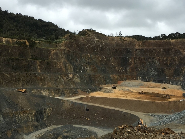 Young Contractors Site Visit: Winstone Aggregates Hunua Quarry | Civil ...